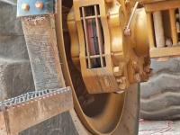 China Work-Ready SEM 652D 5 Ton Used Wheel Loader Torque Converter Powershift Transmission Efficient Fuel Consumption for for sale