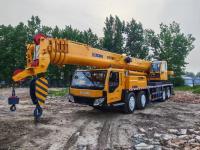 China Heavy-Duty Inspected Used XCMG QY70K-1 70 Ton Large Truck Crane Six Section Power Boom Twin Winch Configuration for Bridge for sale
