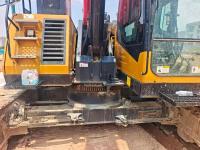 China Used SANY STB260T Crawler Crane 26 t Capacity 46 m Lattice Boom Hydraulic Tracked Lifting Equipment for sale