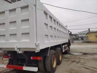 China Pre-Owned HOWO 8×4 371HP Construction Dump Truck 23.5CBM U-Type Body HW19710 Gearbox Export Ready for sale