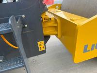 China Reconditioned LIUGONG 6327 Heavy Single Drum Vibratory Roller 27 Ton Earth Compaction Machine for sale