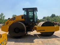 China Refurbished LIUGONG 6326 Single Drum Vibratory Road Roller 26 Ton Compactor Equipment for sale