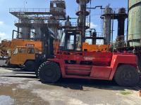 China Mitsubishi FD300 30 Ton Diesel Forklift Heavy Duty Used Forklift Truck 30000kg Capacity Pneumatic Tire for sale
