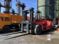 China Mitsubishi FD300 30 Ton Diesel Forklift Heavy Duty Used Forklift Truck 30000kg Capacity Pneumatic Tire for sale