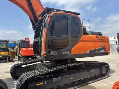 China DOOSAN DX225 23 Ton Crawler Excavator Hydraulic Digger Earthmoving Used Construction Equipment with Bucket for sale