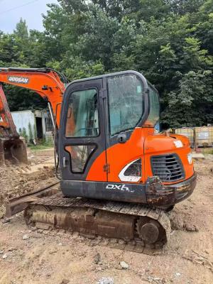 China Second Hand DOOSAN DX60-9C Mini Excavator Economical Diesel Engine Operation for sale