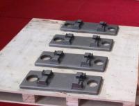 China Rail Transit casting parts , iron castings , backing plate, bearing plate for railway for sale