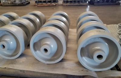 China Agricultural Machinery Cast Iron Parts Steering Road Wheel With Shot Blasting Surface for sale