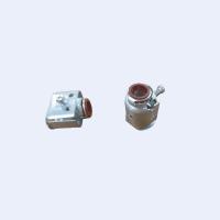 China Snap-In Set Screw Insulated Throat Combination Coupling 3/8