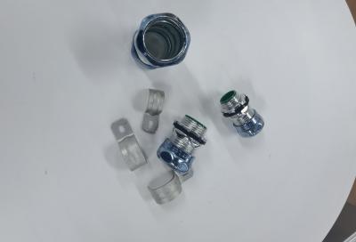 China Blue Cap EMT Conduit Fittings Steel Zinc Plated 1/2 to 4 Inch with Liquid Tight Ring for sale