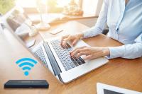 China OLAX MF650 Portable 5G WiFi 6 Router with 150×72×14.6mm Dimensions and 220g Weight for sale