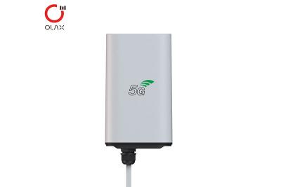 China OLAX O2 Waterproof 5G Outdoor CPE Router with IP65 Rating, 225x130x45mm Size and -20°C to 60°C Operating Range for sale