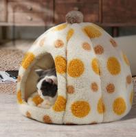 China Machine Washable Small Kitten Bed With Waterproof Bottom for sale