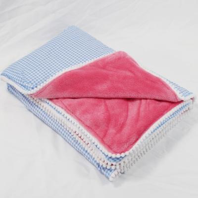 China Flannel Pet Blanket Cosy Calming Cat Blanket Lint Free Quilt Dog Cat Quilt Cover In Autumn And Winter for sale