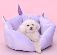 China Covered Domed Giant Cat Bed Cave Shaped Cute Washable for sale