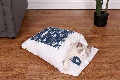 China Cat Nest Cloth Closed Pet Bed Mat For Durability And Cozy Comfort for sale
