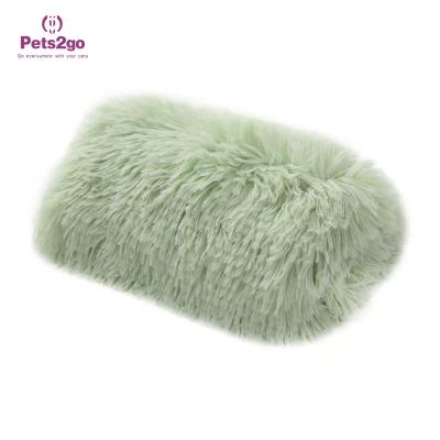 China Pets2Go waterproof dirt resistant Dog Faux Fur Bed for sale