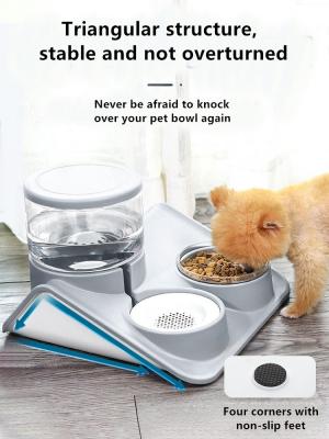 China Mobile Automatic Water Feeder Non Wet Mouth Pet Water Drinking Artifact for sale