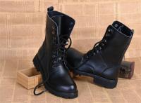 China Flat Low Heel Military Jungle Boots , Round Toe Leather Motorcycle Boots for sale
