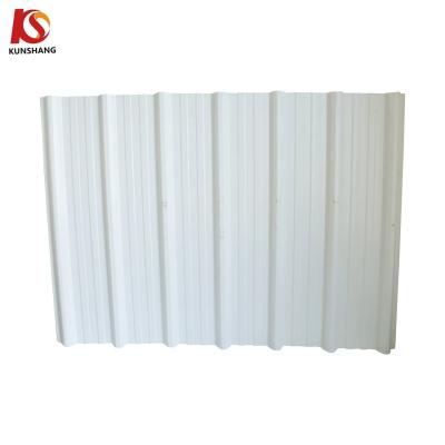 China 2.000kg Package Gross Weight Corrugated UPVC Roof Sheet for House and OEM Plastic Roof Shingles for sale