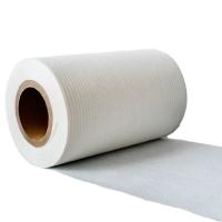 China Household Non Woven Jumbo Roll Clean Fabric PP Woodpulp Durable for sale