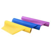 China Multicolor PP Nonwoven Table Cloth Waterproof Eco Friendly Non Toxic for sale