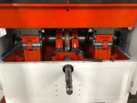 China Semi Auto Flat Bed Corrugated Paper Die Cutting Machine with Full Waste Stripping Supply for sale