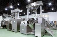China High Shear Vacuum Emulsifying Mixer 304 316L Stainless Steel CIP Homogenizer for Cosmetics Creams 2500x1500x4900mm for sale