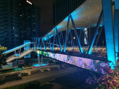 China Full Color HD Outdoor Transparent Led Screen RGB P25*25 for sale