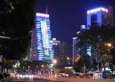 China P25 P50 Grille Led Display Outdoor Grill Led Screen Outdoor LED Screen Manufacturer Full Color Ultra Light Transparent for sale