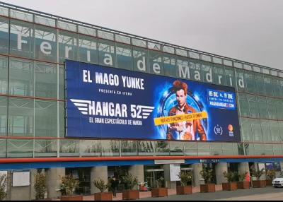 China Digital Signage Waterproof SMD/DIP Electronic Signs P31.25 Glass Transparent Outdoor LED Display Screen LED Video Wall for sale