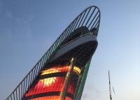 China 150W/Sqm Outdoor Advertising LED Screen 2R2G2B 3600CD/Sqm Transparent for sale