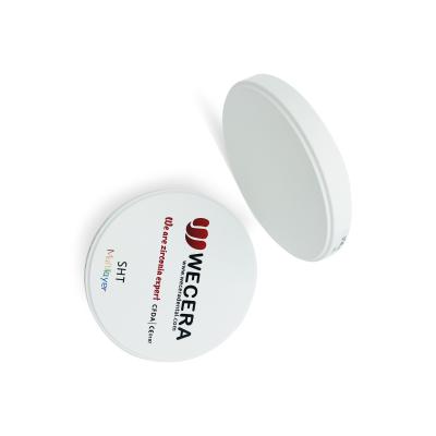 China 1000 Mpa Multilayer Zirconia Dental Material 98*18mm Super High Translucency for sale