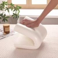 China Bedroom Soft Contoured Orthopedic Pillow Skin Friendly Pillows And Mattresses for sale