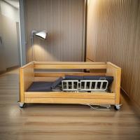China Adjustable Homecare Hospital Beds For Seniors Recovery And Relaxation for sale
