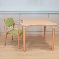 China Scandinavian Style Solid Wooden Dining Table Easy Cleaning Polygonal Shape for sale