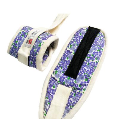 China Patient Care Hand and Foot Restraints for Paralyzed Wrist and Ankle Straps featuring Sponge Comfort for Elderly for sale