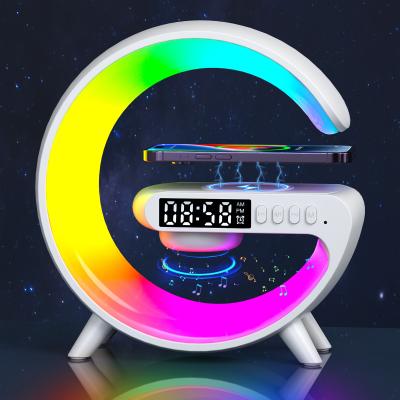 China 5V USB MINI RGBIC LED Smart Light Music Sync Speaker With Wireless Change And Dimmable Black/White for sale