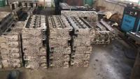 China Diesel Engine Cylinder Head for CAT C13 12.5L Excavator Truck Engine Bare Cylinder Head for sale