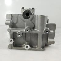 China ME202621 4M40 Complete Cylinder Head Assembly for Mitsubishi 4M40 2.8D Engine with Camshaft and Valves for sale