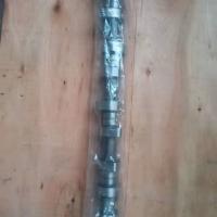 China Camshaft ME001701 ME200691 with Bearing Bushes for Mitsubishi 4M40 Engine Pajero for sale