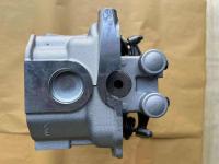 China Cylinder Head V8 Z24 2.4L for Nissan Pickup 1104113F00 1104122G00 Replacement for sale