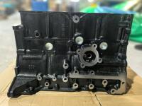 China Nissan KA24 KA24DE 2.4L Engine Block Bare Block Cylinder Block 2.4L Cast Iron for sale