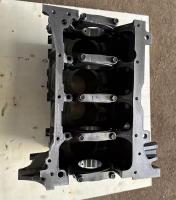 China YD25 Cylinder Block 11040-5M300 for Nissan Almera Cabstar Frontier Diesel Engine Bare Block for sale