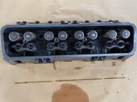 China Complete Cylinder Head for GM 5.0 GM305 V8 Engine Assembly 12552520 Iron Casting 1.84/1.94 Intake for sale