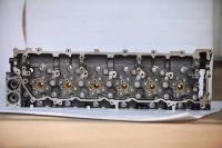China Isuzu 6HK1 Cylinder Head OEM 8982438160 8-98243-8230 Cast Iron 7.8L Diesel Engine for sale