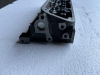China Bare Cylinder Head for Chrysler JEEP 318 V8 5.2L 5.9L Engine 671466468 Auto Parts for sale