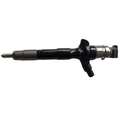 China Common Rail Diesel Fuel Injector 23670-30050 095000-5880 for Toyota Hiace Hilux 2KD for sale