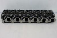 China TD42 Diesel Engine Cylinder Head 4.2L Cast Iron for Nissan Patrol 11039-06J00 11039-63T02 for sale