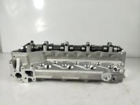 China New Complete Cylinder Head Fits Mitsubishi 4M40 Turbo 2.8L Diesel Engine ME193804 ME202620 for sale